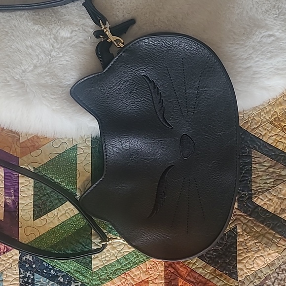 torrid | Bags | Torrid Black Faux Leather Feline Kitty Cat Small ...